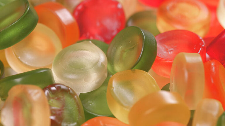The Science Behind CBD Gummies & How They Help with Pain Relief