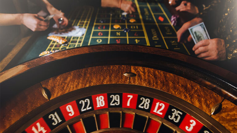 A Guide to Organizing a Casino-Themed Photoshoot